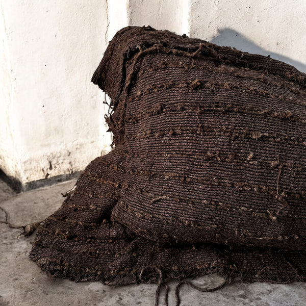 Body Cushion w/ Flange Nomad Silk Chocolate - ISLAND LUXE