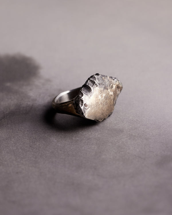 Louis - Ancient Signet Ring - ISLAND LUXE